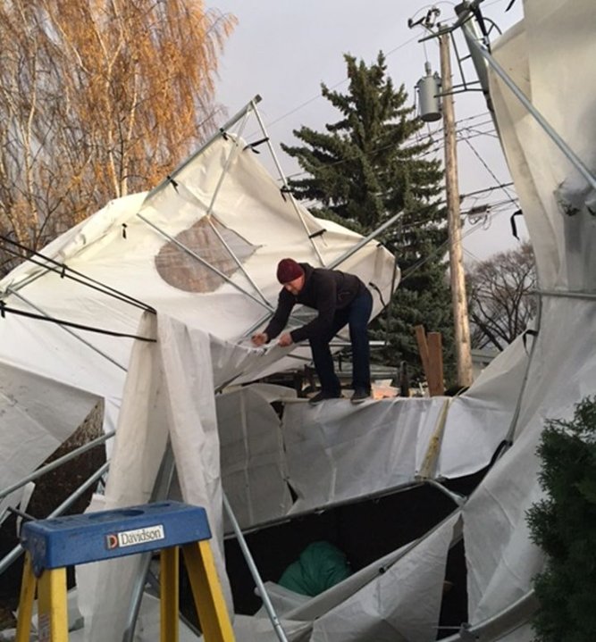 Calgary cleans up after powerful windstorm sweeps through city ...