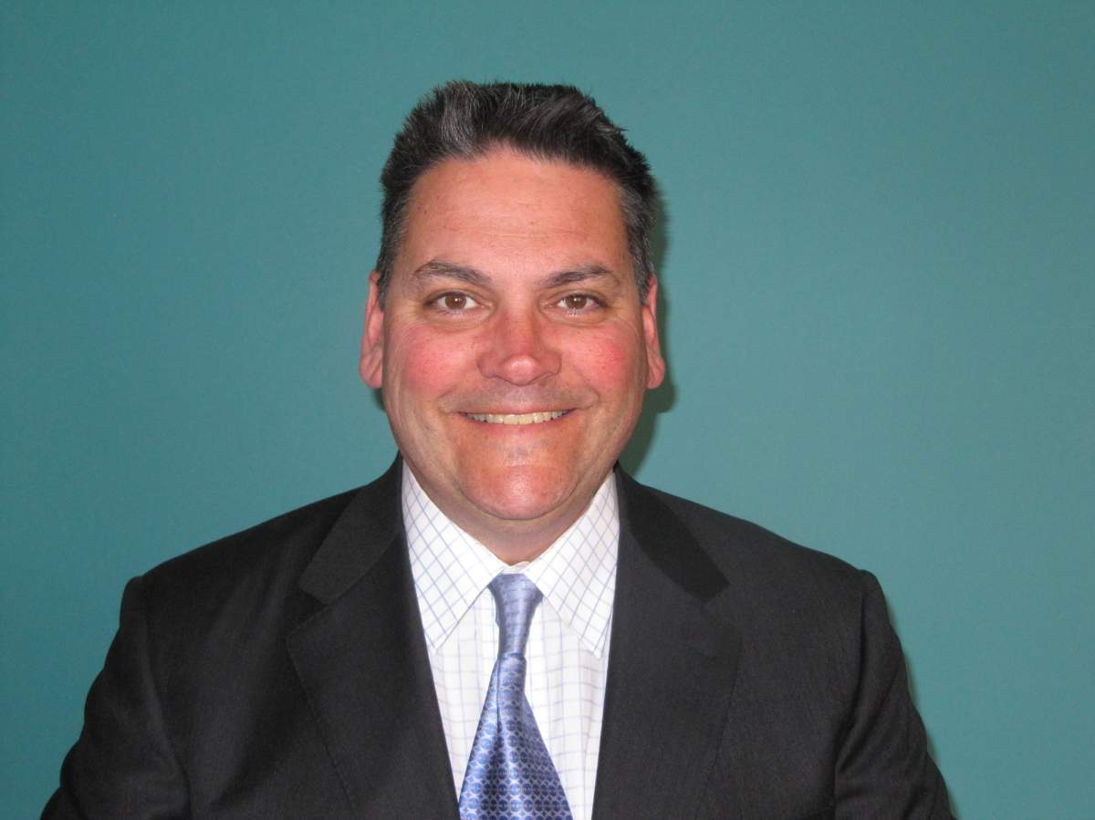 Winnipeg police arrest agent for defrauding former NHL players of ...