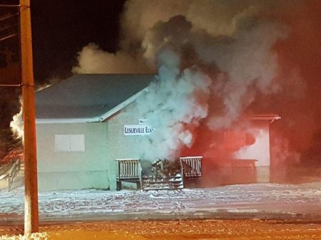 Central Alberta hamlet devastated by ‘suspicious’ overnight lodge fire ...