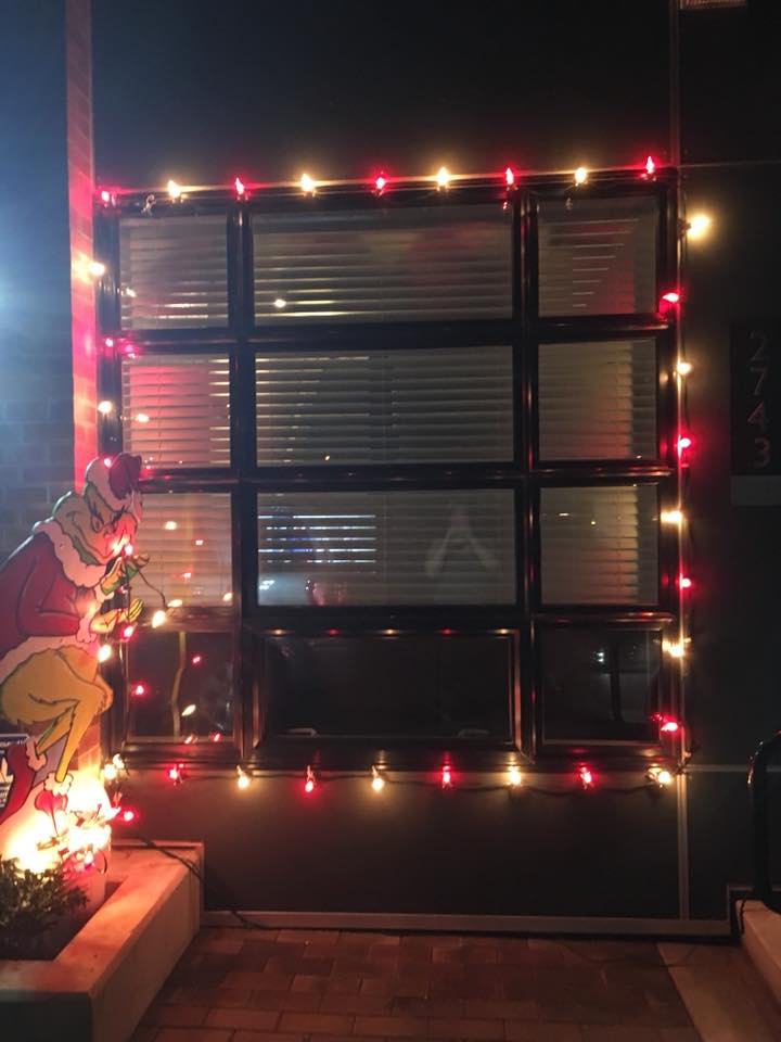 Some Grinch stole a 100-pound Grinch display from a Port Moody home ...