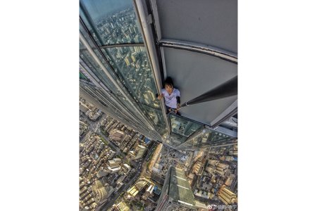 Famed Chinese ‘rooftopper’ falls to his death from 62-storey building ...
