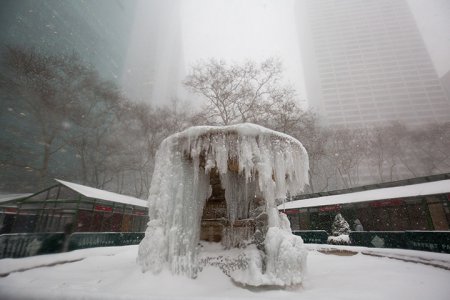 ‘Bomb cyclone’ photos show intensity of storm as it pummelled East ...