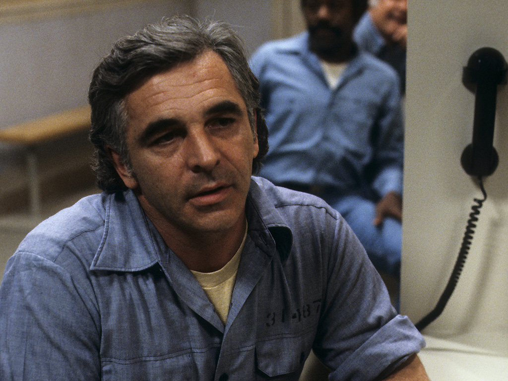 Donnelly Rhodes dead: ‘Danger Bay,’ Canadian TV actor dies at 80 ...