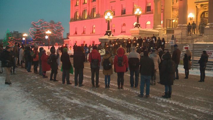 Edmonton vigil pays tribute to Quebec City mosque shooting - Edmonton ...