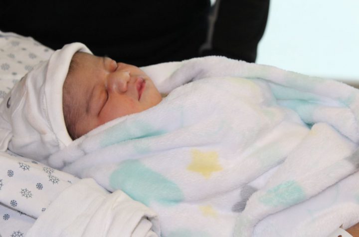 It’s a girl! B.C.’s first baby of 2018 born in Surrey 9 seconds after ...