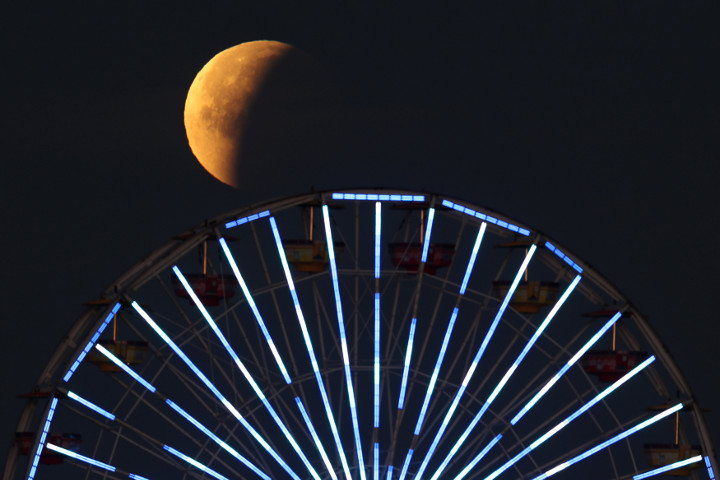 IN PHOTOS: Rare ‘super blue blood moon’ eclipse lights up pre-dawn sky ...