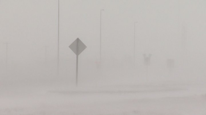 What do you do when you’re caught in a whiteout in Manitoba? - Winnipeg ...