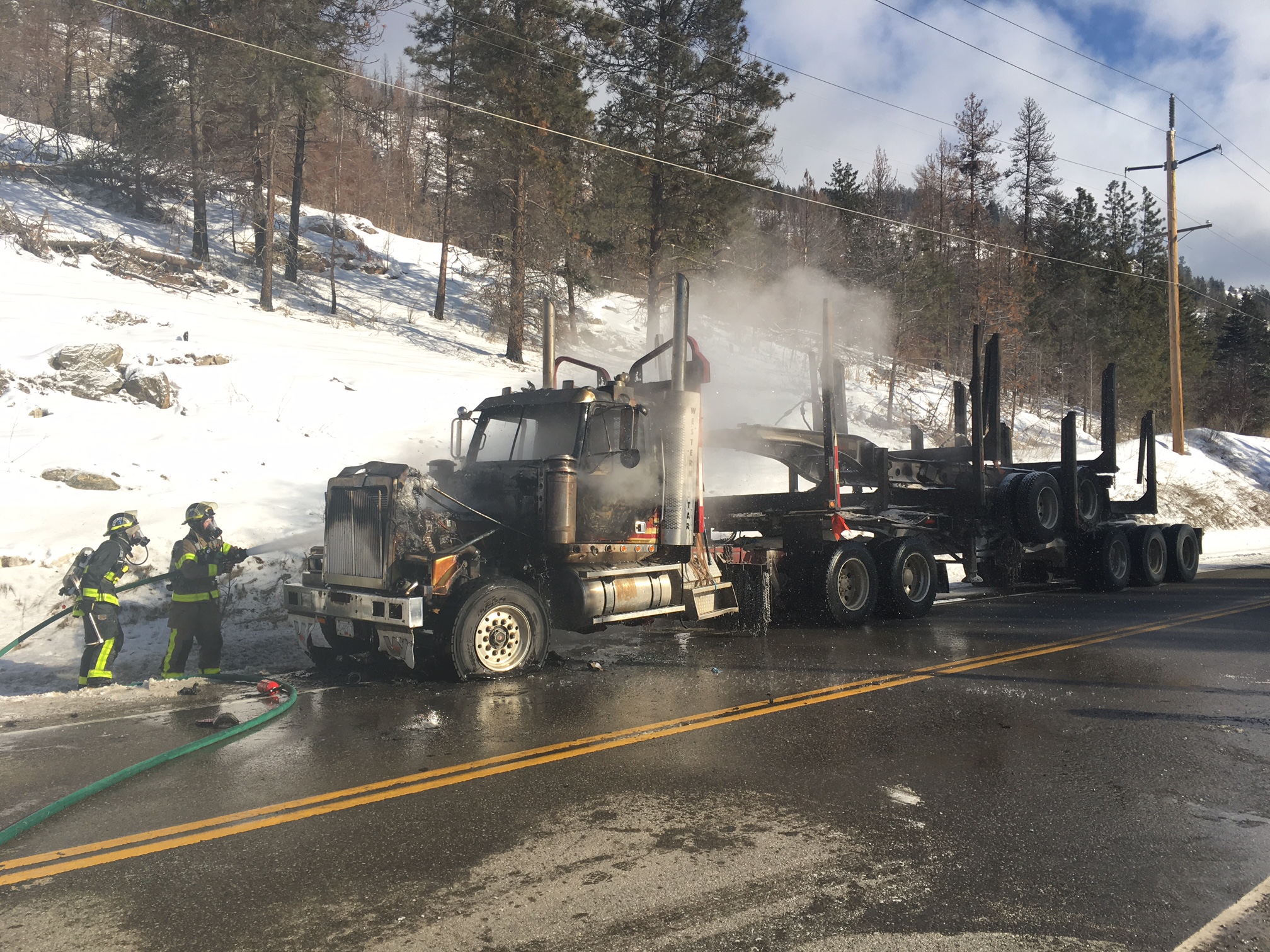 Highway 33 re-opens east of Kelowna | Globalnews.ca