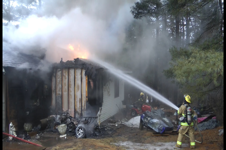 Bewdley-area house fire a ‘total loss’ - Peterborough | Globalnews.ca