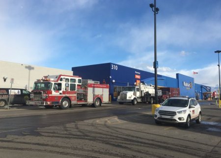 Flooding prompts evacuation of southeast Calgary Walmart - Calgary ...