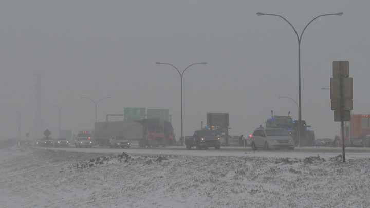 Snow leaves Saskatoon streets a slippery mess - Saskatoon | Globalnews.ca