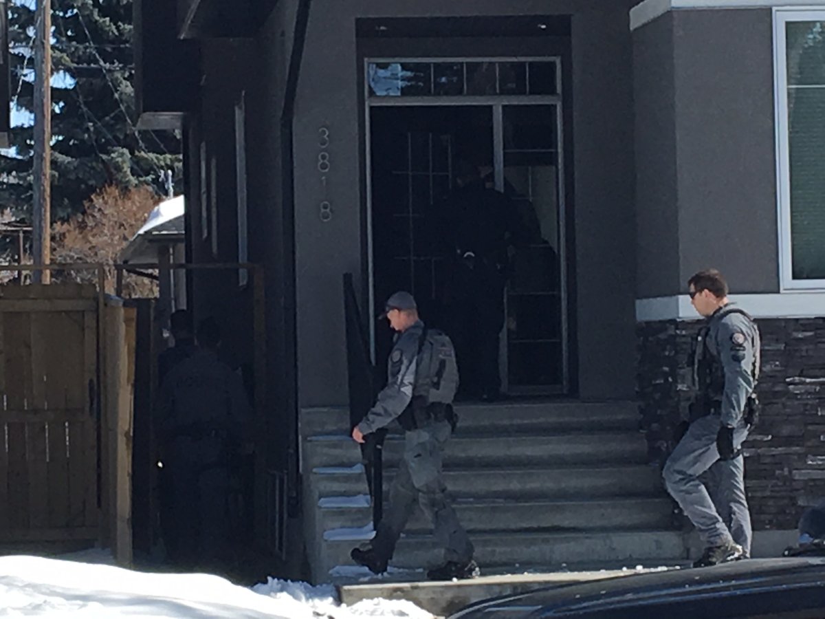 Police arrest 1 suspect after truck smashes into Calgary home - Calgary ...