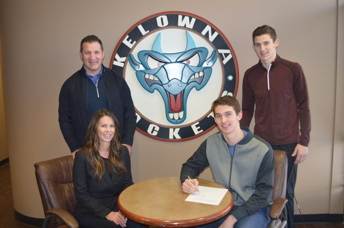 Kelowna Rockets captain signs with Tampa Bay Lightning | Globalnews.ca