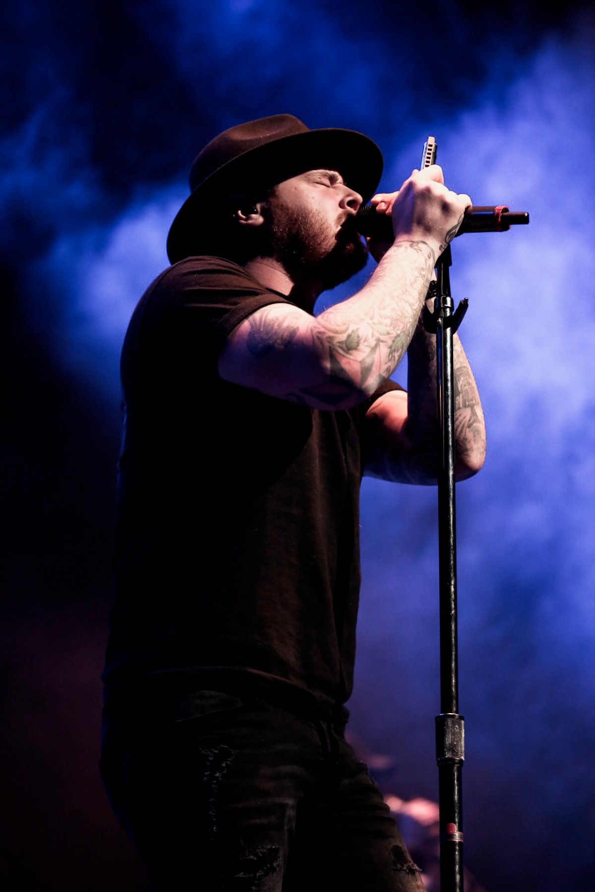 Cold Creek County at Rogers Place | Globalnews.ca