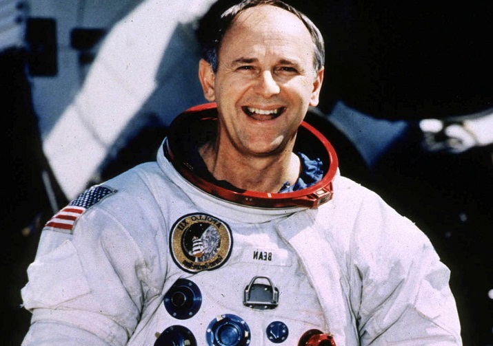 Alan Bean dies | News, Videos & Articles