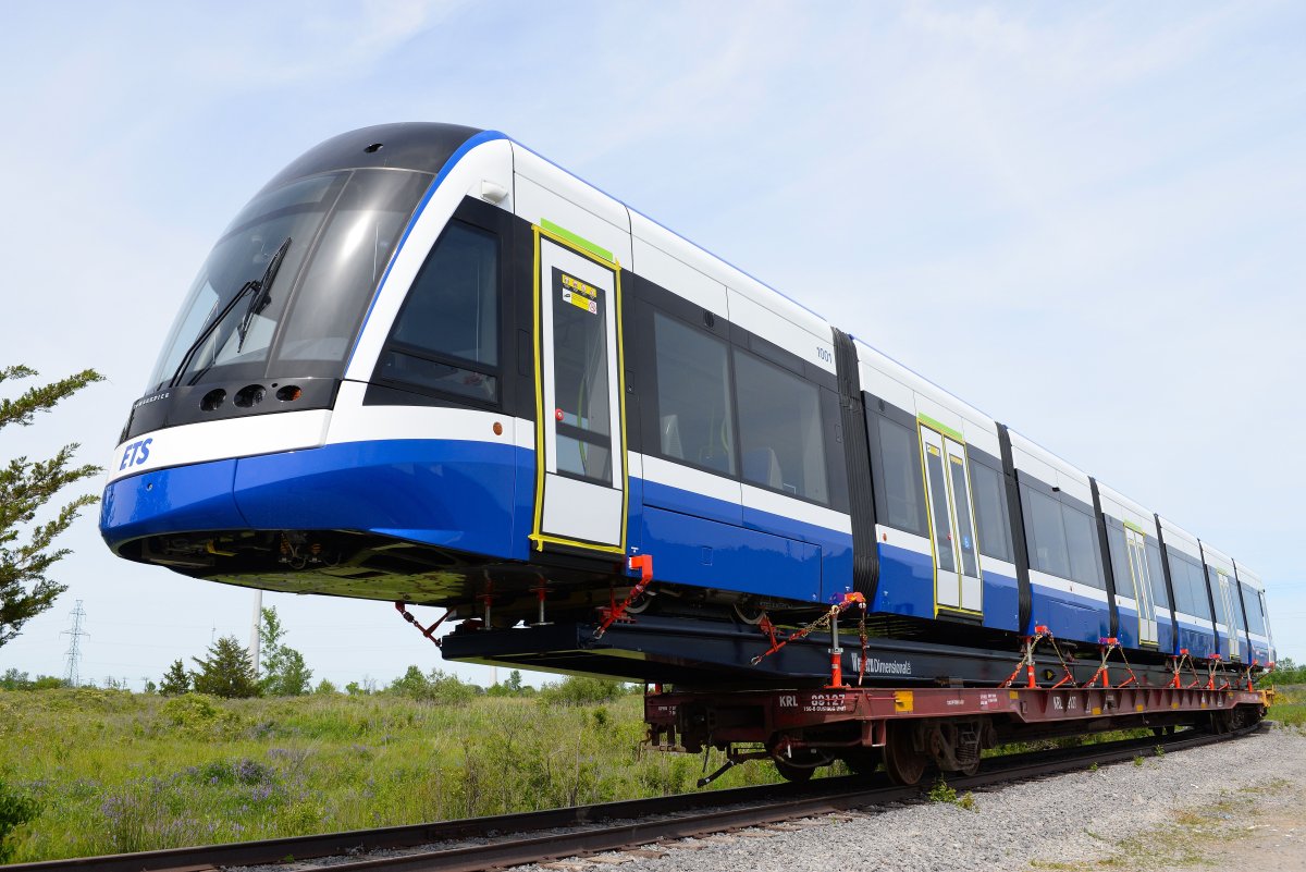 New train car for Edmonton’s Valley Line LRT arriving by train from ...