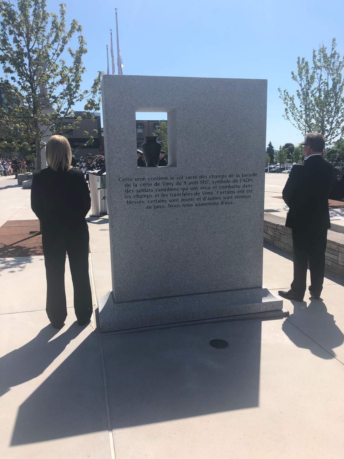 Barrie residents, dignitaries, veterans celebrate grand opening of ...