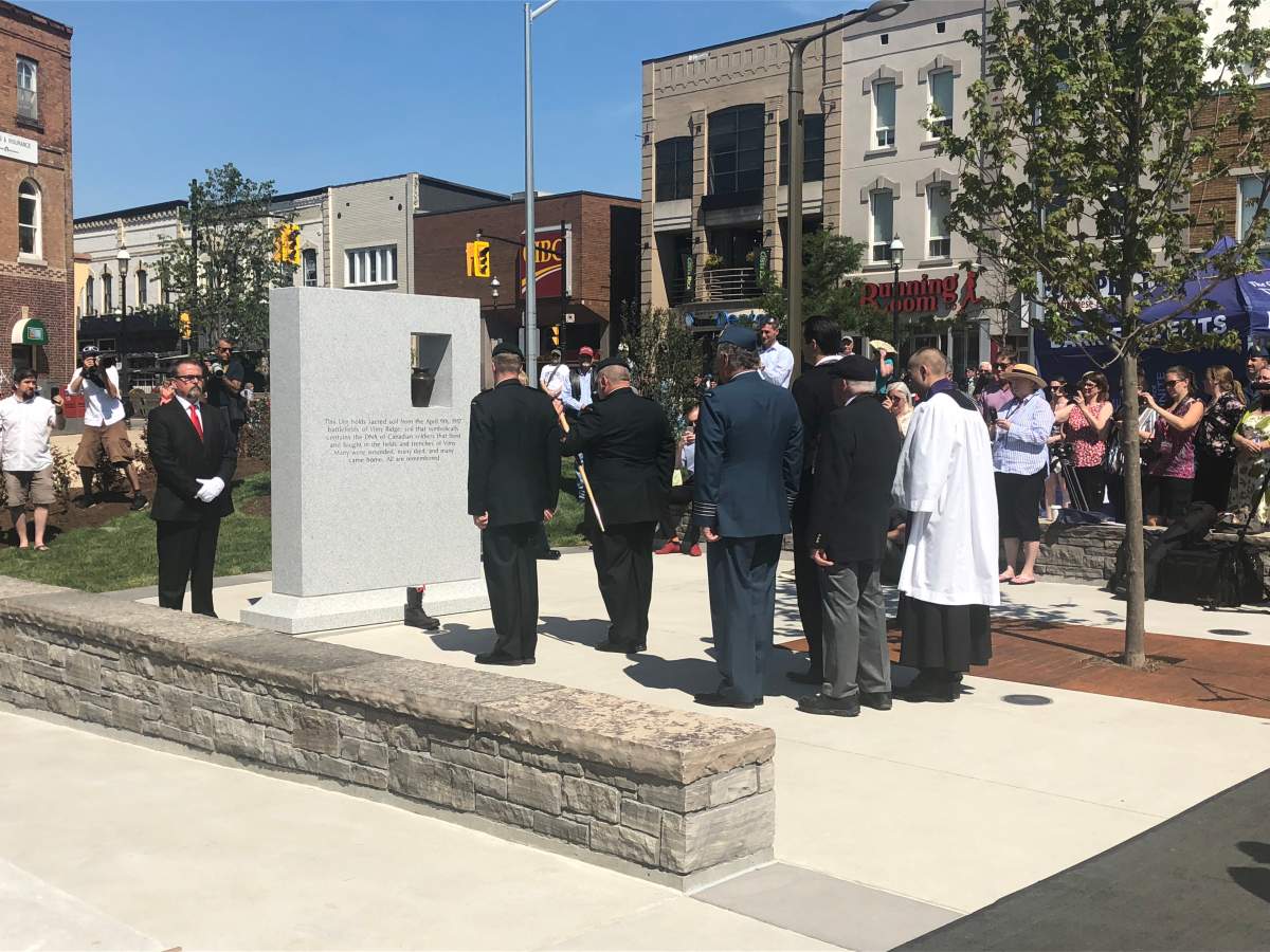 Barrie residents, dignitaries, veterans celebrate grand opening of ...