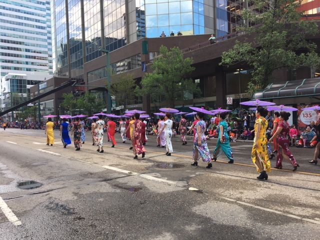 2018 K-Days Parade makes its way through downtown Edmonton - Edmonton ...