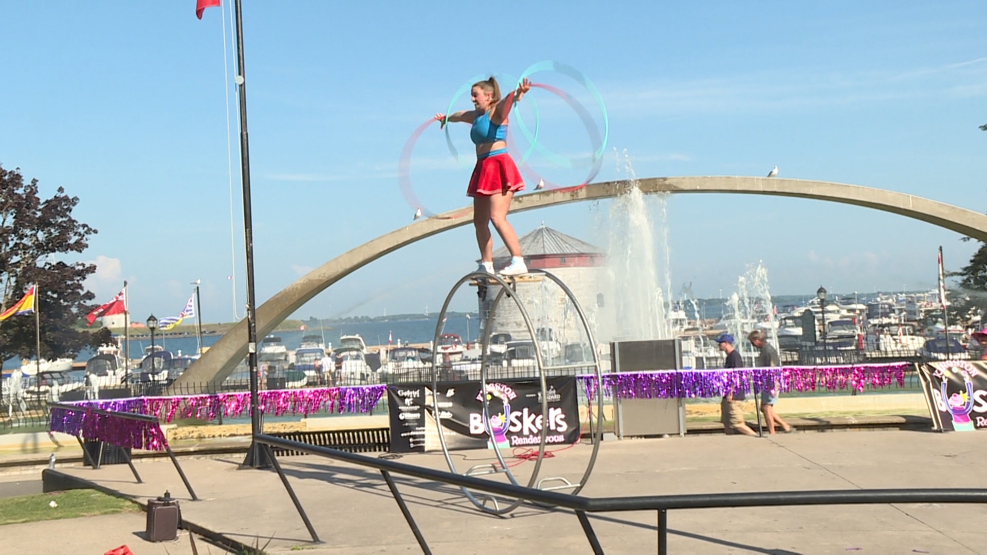 Kingston Buskers Rendezvous kicks off with a bang at Confederation Park ...