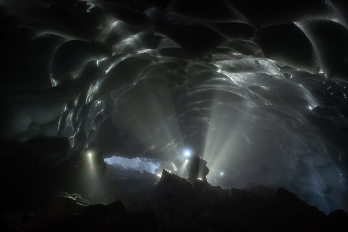 Calgary cave experts among multinational team testing NASA technology ...