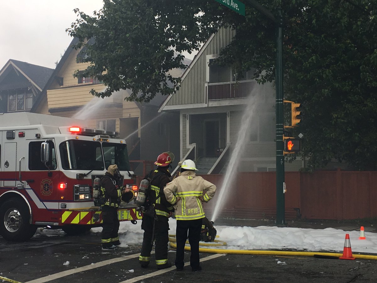 Heavy smoke pours from Kitsilano home engulfed in flames - BC ...
