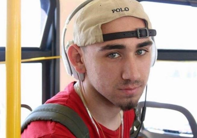 2nd victim dies after stabbings outside of west-end Toronto mall ...