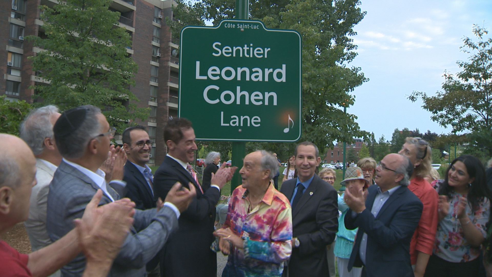 Côte-Saint-Luc inaugurates Leonard Cohen Lane - Montreal | Globalnews.ca