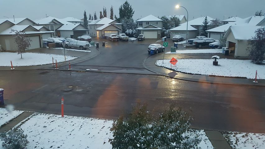 Say it ain’t snow! Northern Alberta wakes up to winter weather ...