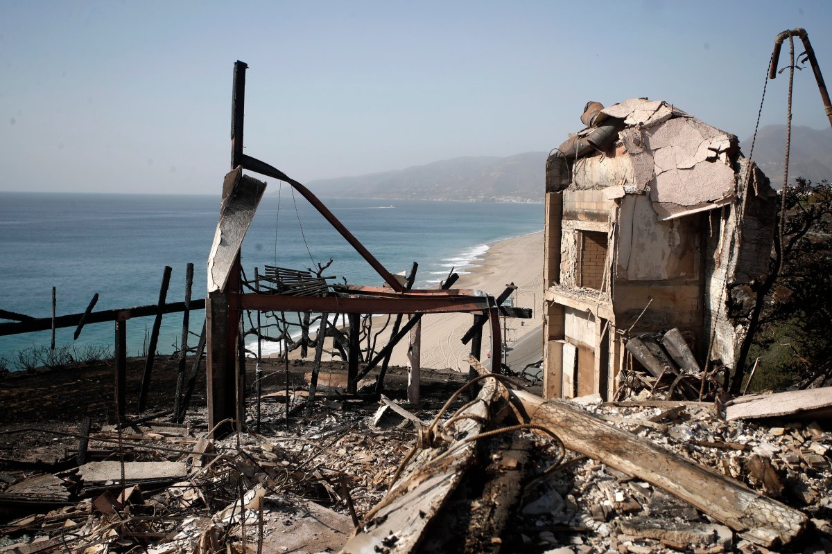 Deadliest wildfires in California’s history continue to burn, killing ...