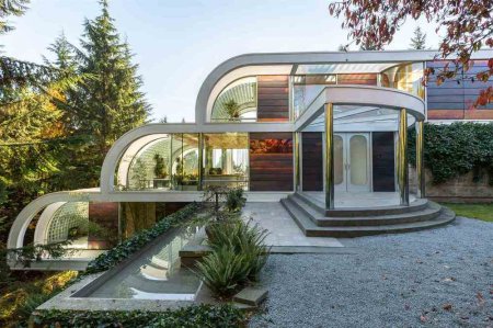 Arthur Erickson’s ‘mindbending’ Eppich House 2 hits the market for $16. ...