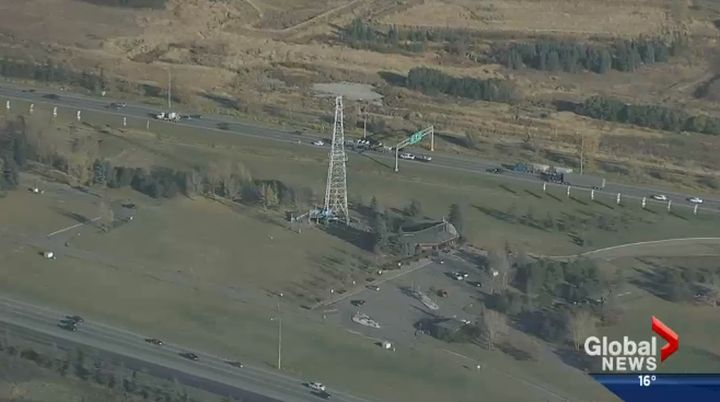 Iconic oil derrick at south entrance to Edmonton to be taken down ...