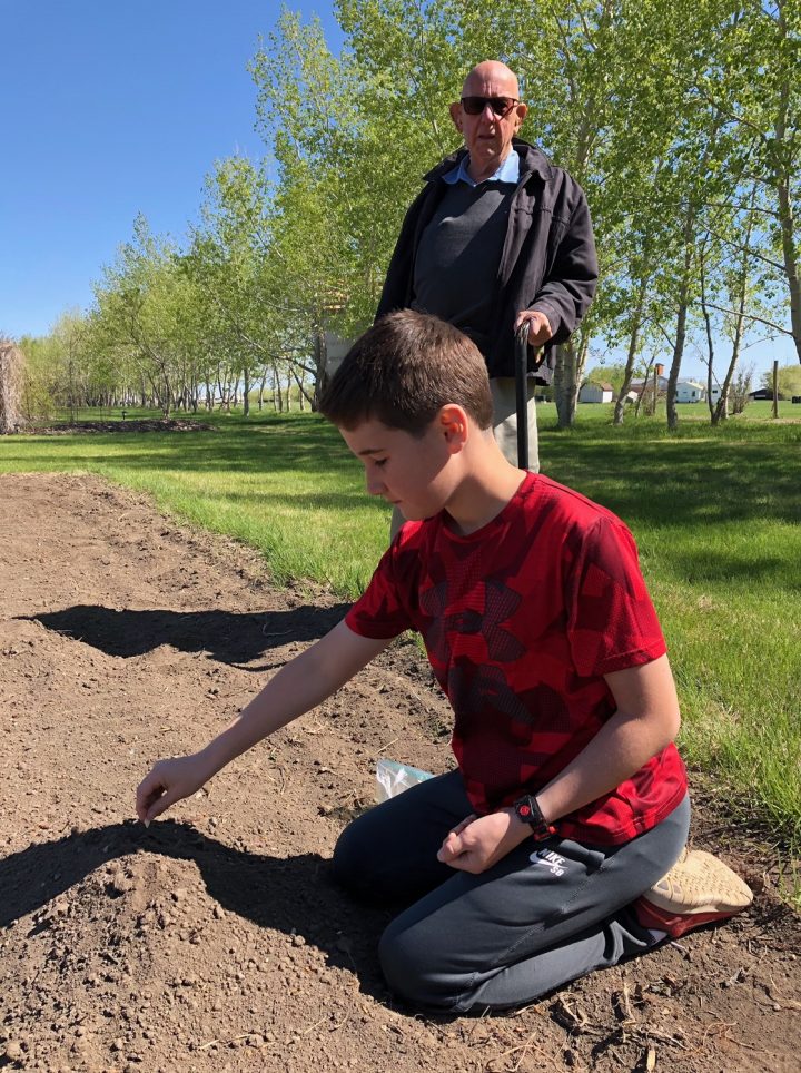 Saskatoon Tim Hortons donates $10K to Crisis Nursery on behalf of 10 ...