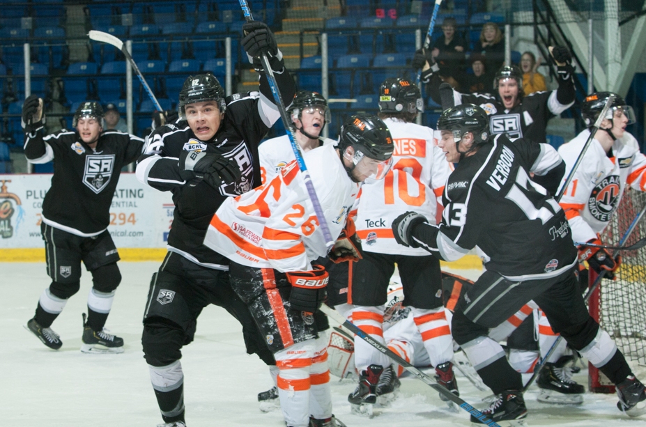 Junior hockey: Silverbacks win in OT, Vipers sink Clippers, Chiefs ...