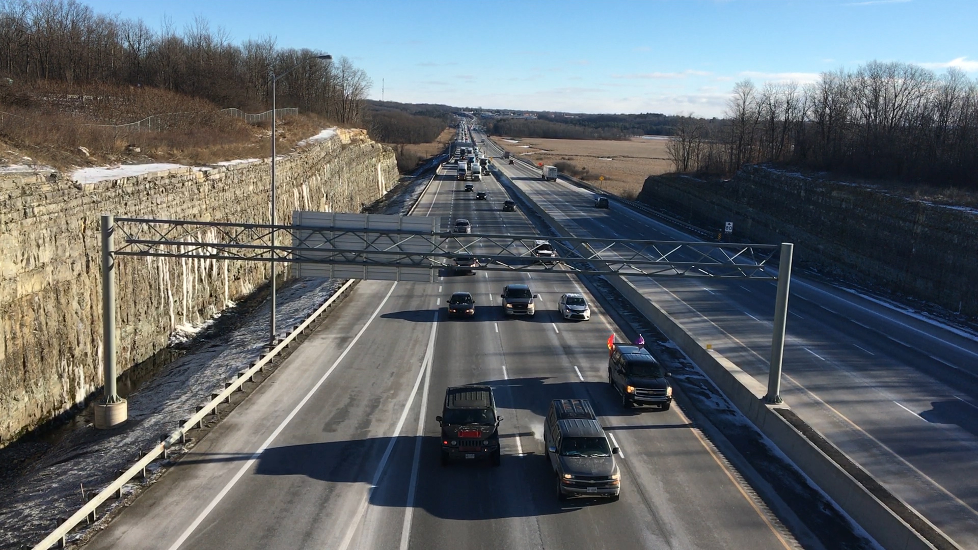 Rolling blockade protests ‘act of war’ in northern B.C., hampers ...