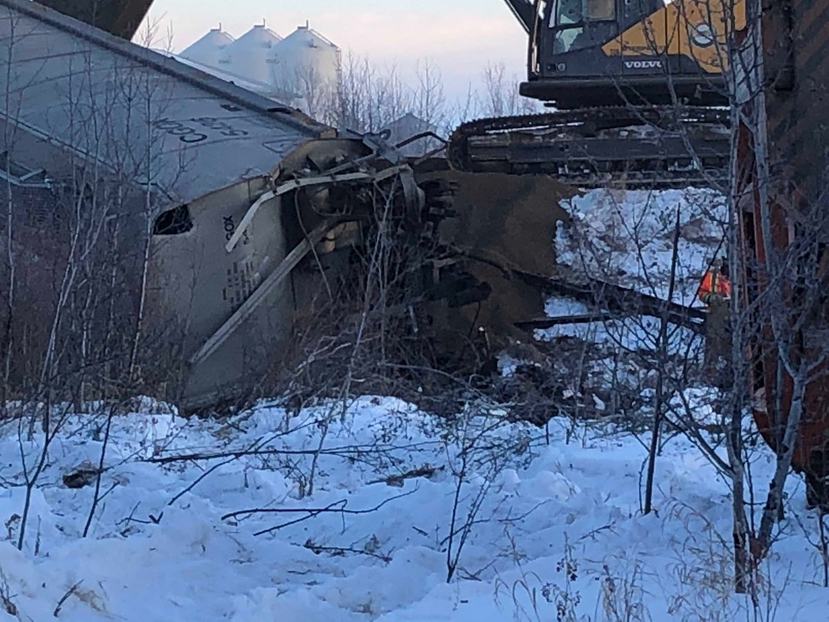 No dangerous goods on derailed train in central Alberta: CN Rail ...