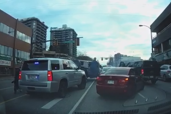 Vancouver police K9 takedown caught on camera - BC | Globalnews.ca