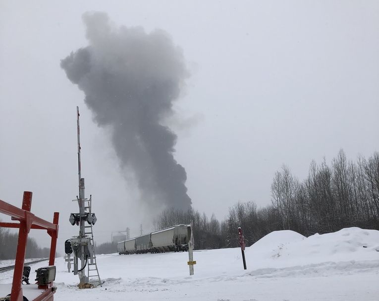 3 injured in industrial explosion at energy plant west of Edmonton ...