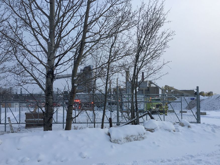 Alberta energy plant suspends operations after explosion injures 3 ...