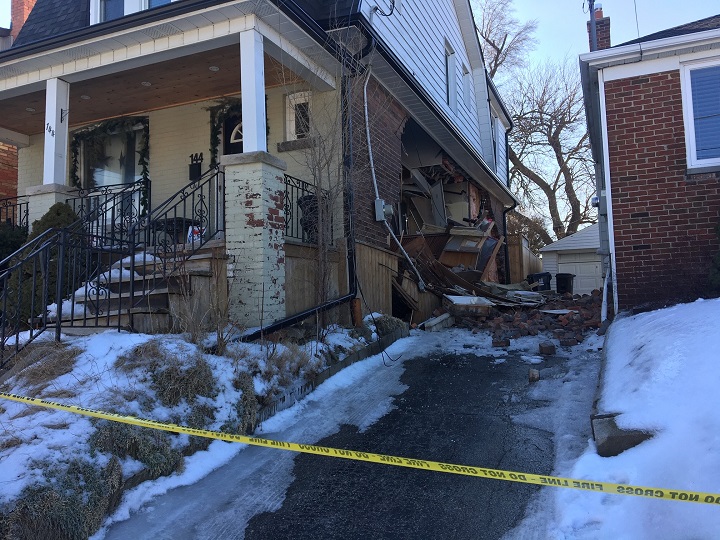 Scarborough house under renovation partially collapses: Toronto ...
