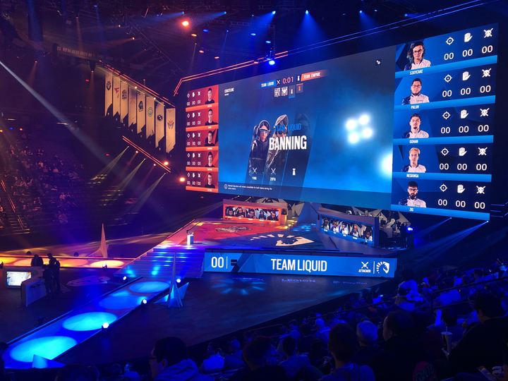 Laval’s Place Bell hosts thousands for video game world championship ...