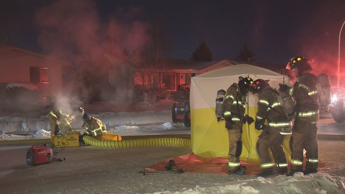 Frigid temperatures prove difficult for Edmonton firefighters ...