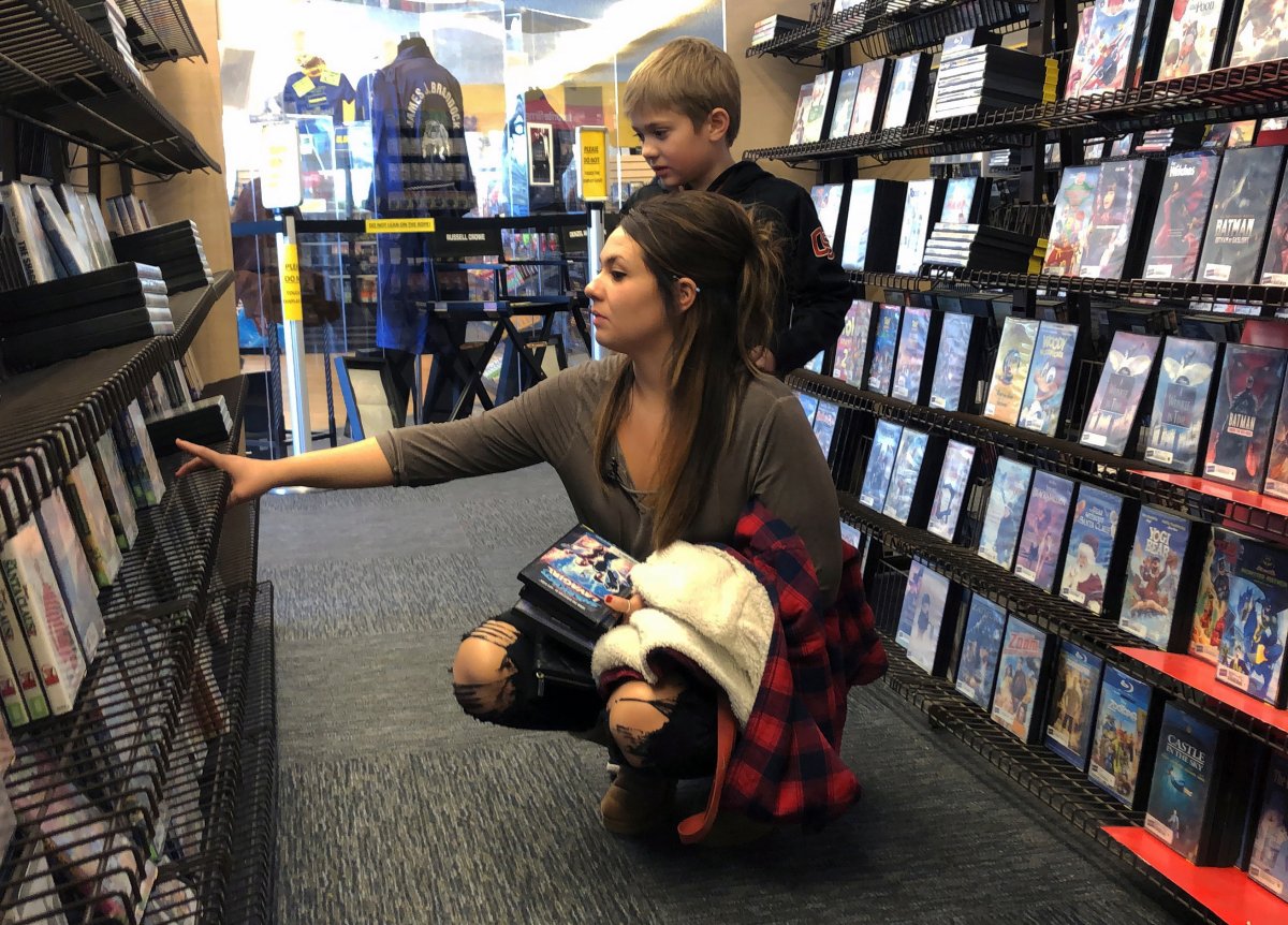 The last Blockbuster Video store in the world is thriving - National ...