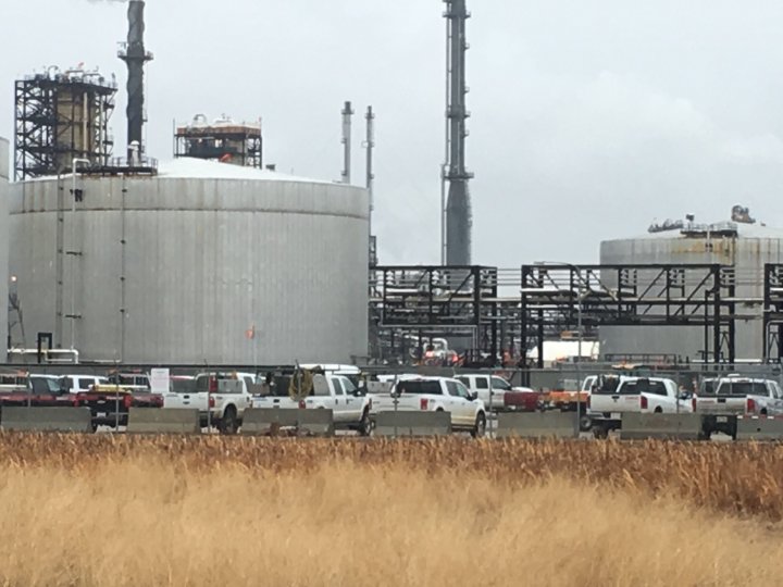 Fire prompts emergency response, evacuation at Shell’s Scotford ...