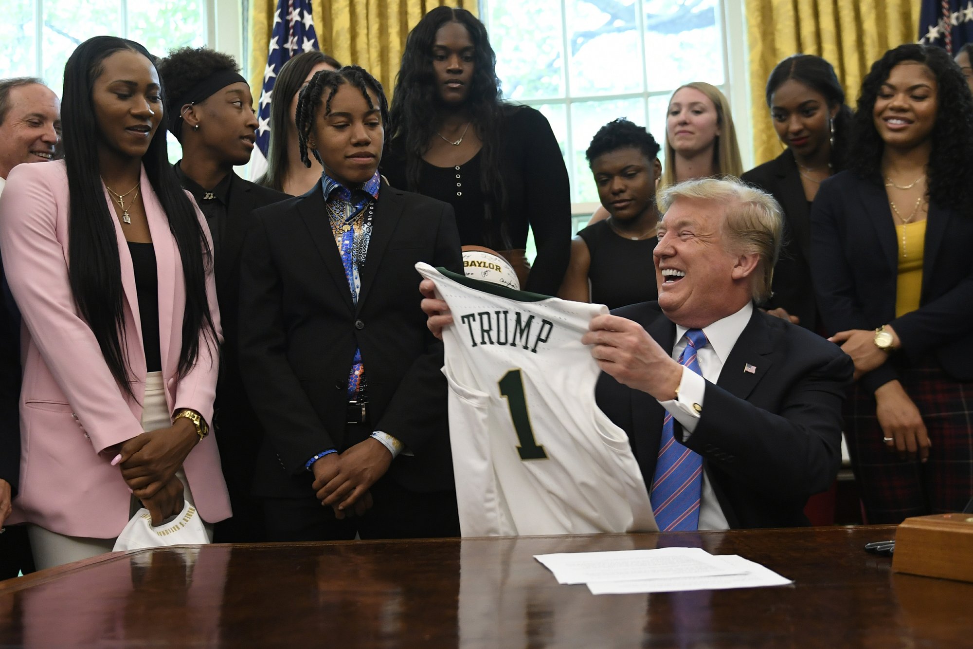 Trump hosts NCAA women’s college basketball champions at White House ...