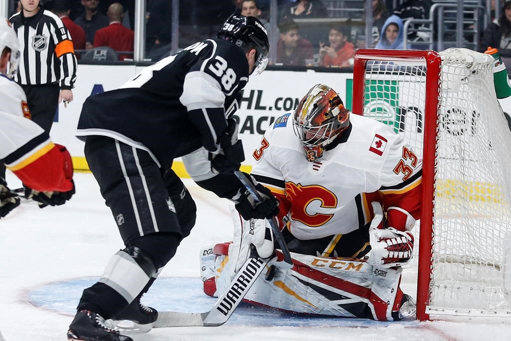 Ryan scores twice, Calgary Flames chase Quick in 7-2 rout of Kings ...