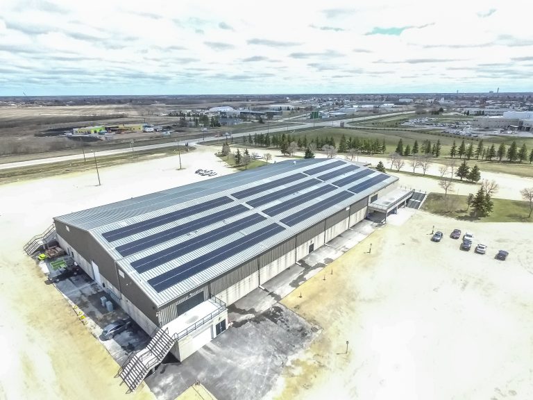 Selkirk Recreational Complex sees sunny power boost - Winnipeg ...