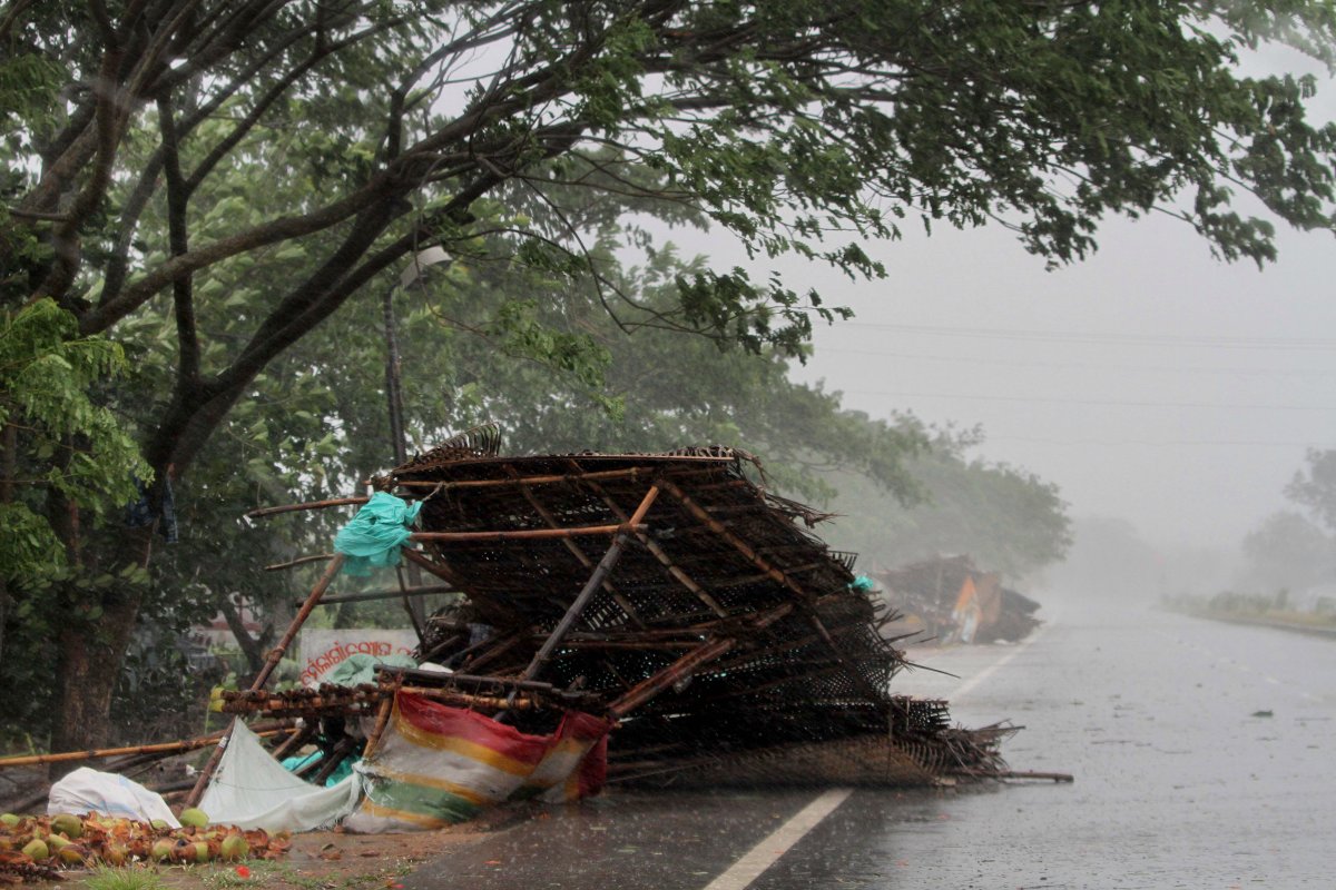 Cyclone Fani lashes India’s east coast — 1.2 million people evacuated ...