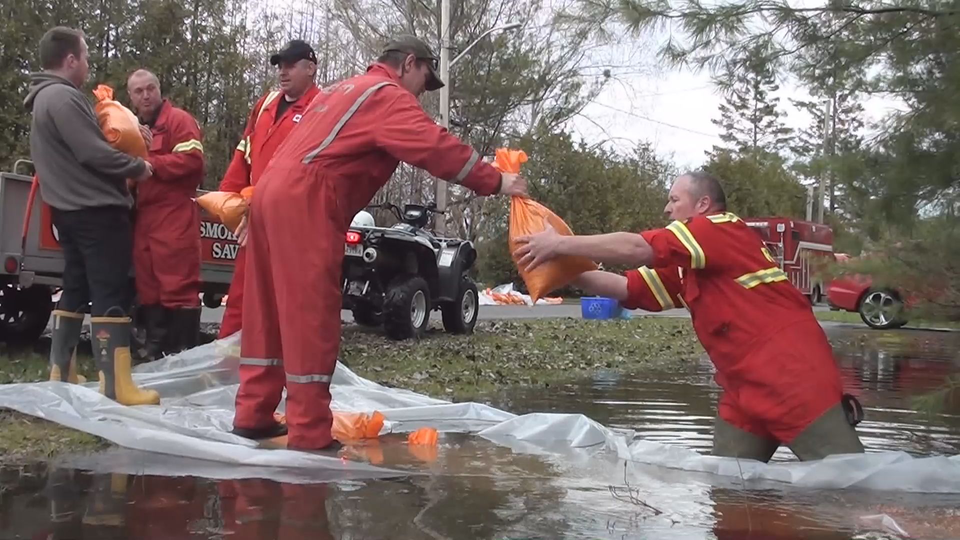 Brighton residents brace for Lake Ontario flooding - Peterborough ...