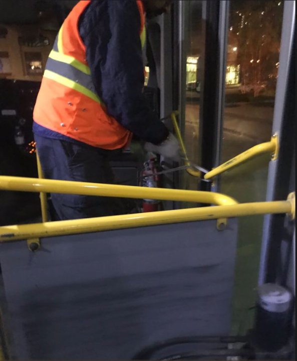 Winnipeg Transit Plus bus repaired after photo of driver tying door ...